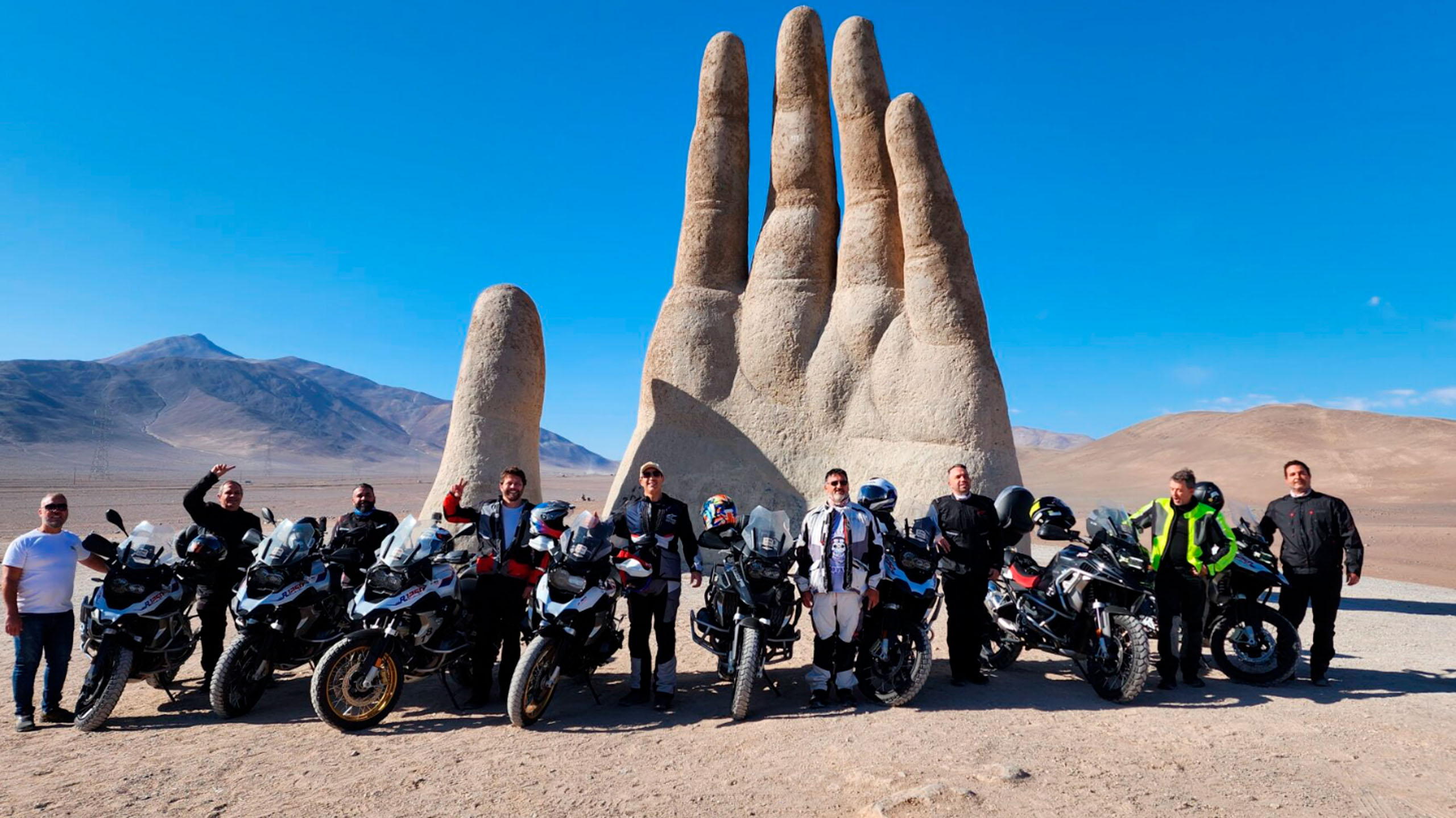 MotoNomads – Tour Atacama 10 dias | BMW Motorrad